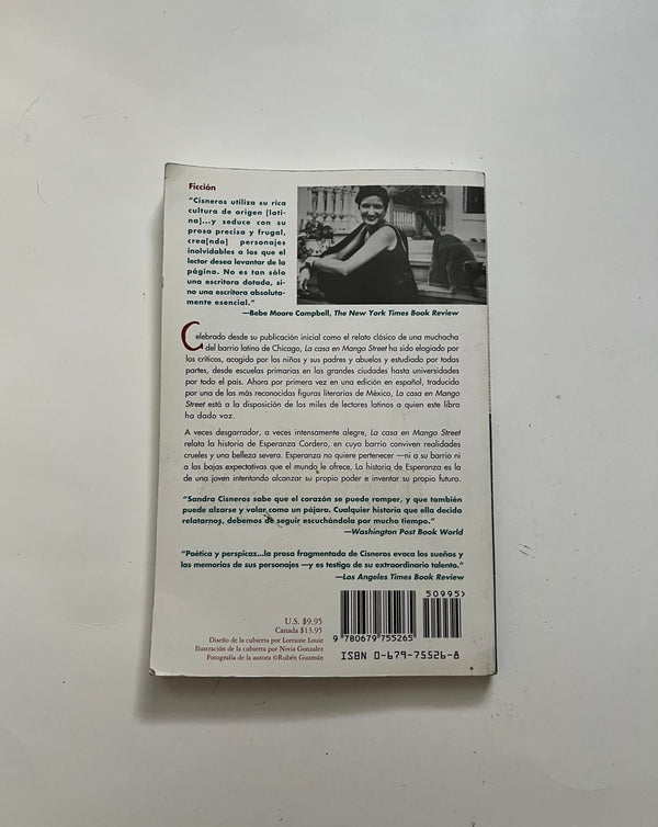 La Casa en Mango Street por Sandra Cisneros - Ten Dollar Books